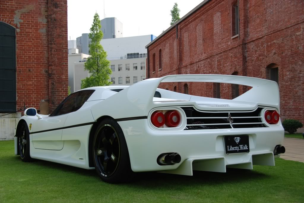 Liberty Walk - JDM Ferrari F40 and F50 Insanity - Vivid Racing News