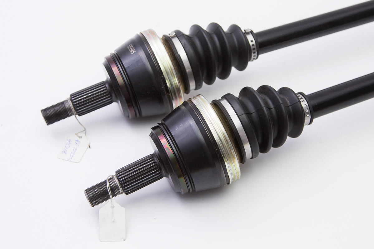 Mercedes C63 AMG Level 5 Axle System rated for 900+HP! - Vivid Racing News