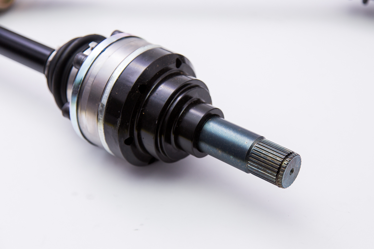 Mercedes C63 AMG Level 5 Axle System rated for 900+HP! - Vivid Racing News