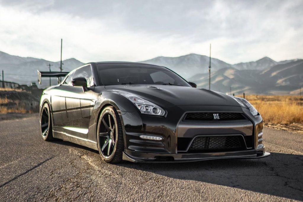 Customer Spotlight: Nissan GTR Featuring APR GTC500 71" Carbon Fiber ...