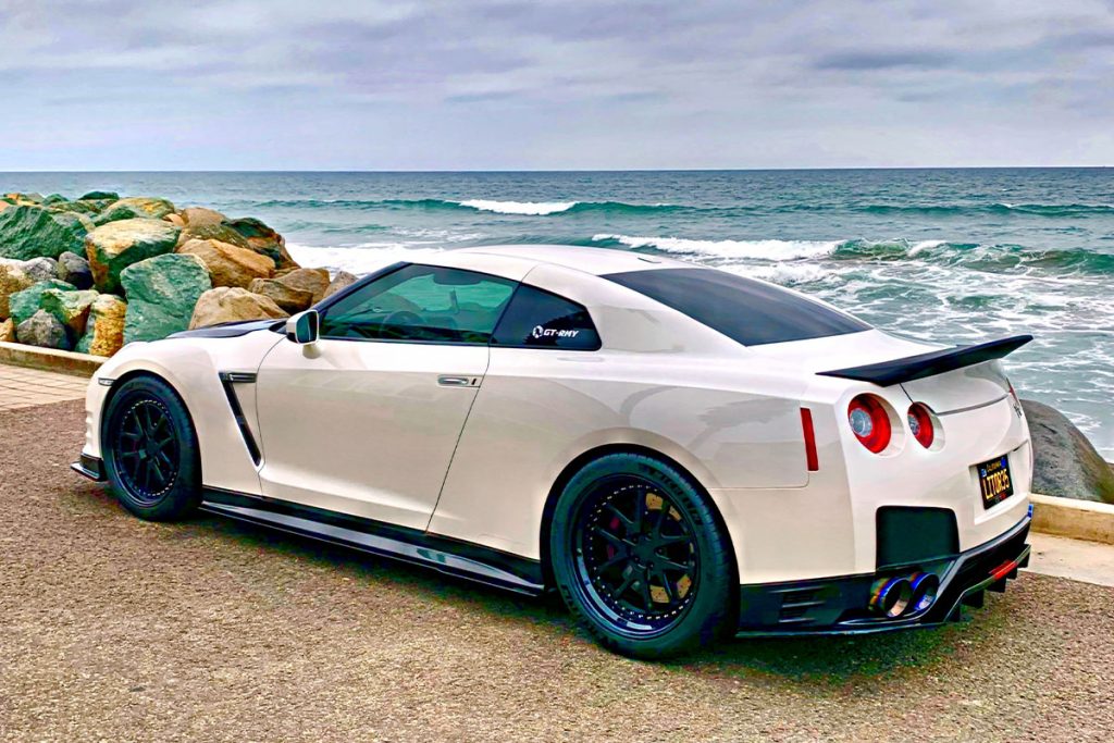 Customer Spotlight: R35 GTR with Rotiform Wheels and More - Vivid ...