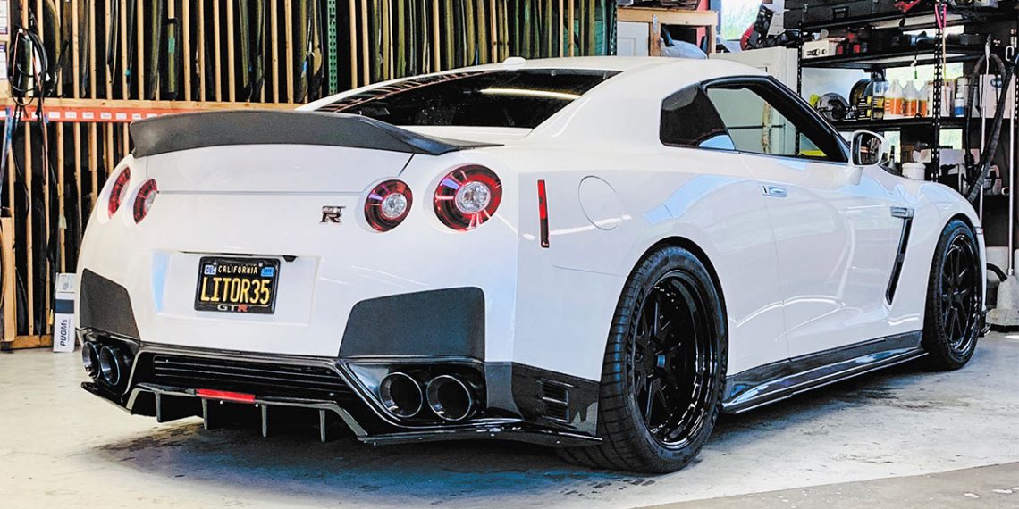 Customer Spotlight: R35 GTR with Rotiform Wheels and More - Vivid ...