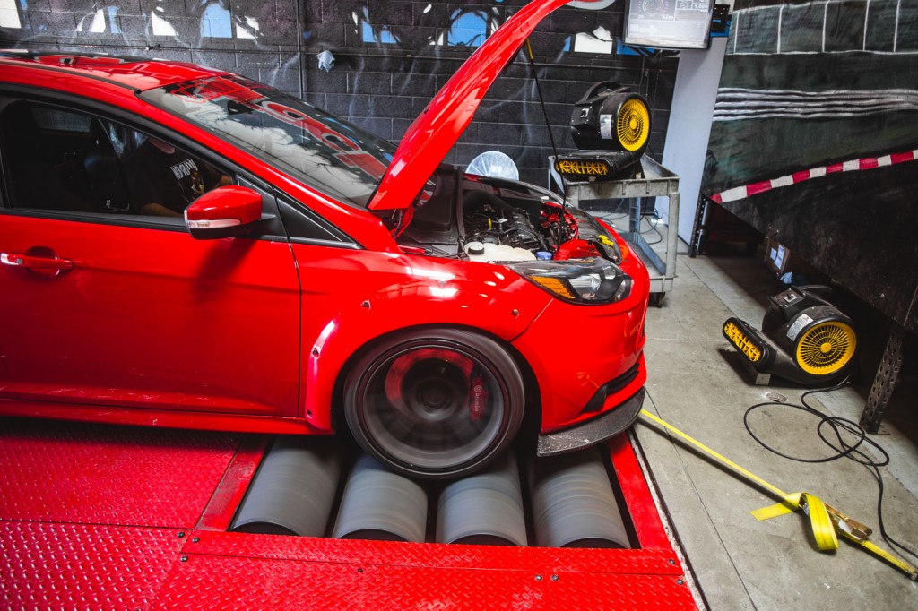 Ford Focus ST Gets Boosted with ATP GTX28 Turbocharger - Vivid Racing News