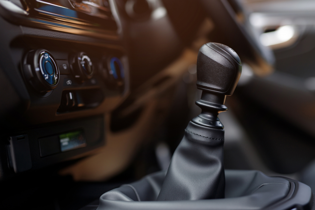 How Does a Manual Transmission Work? - Vivid Racing News