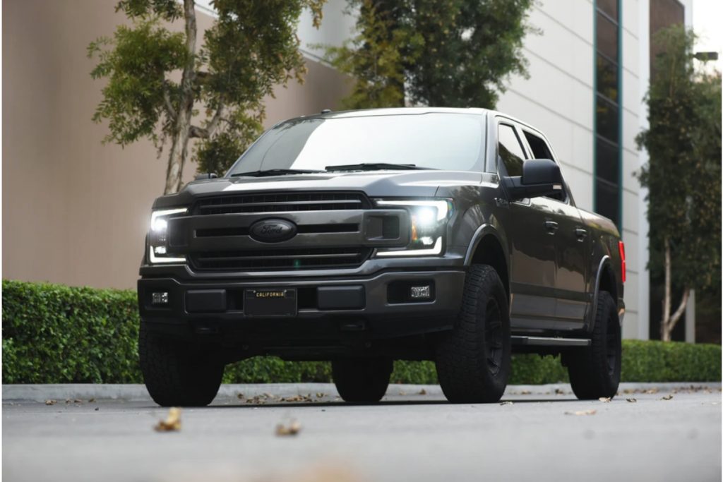 New Alpha Owls Elite Series LED Projectors (Black Bezel) for '18-'20 ...