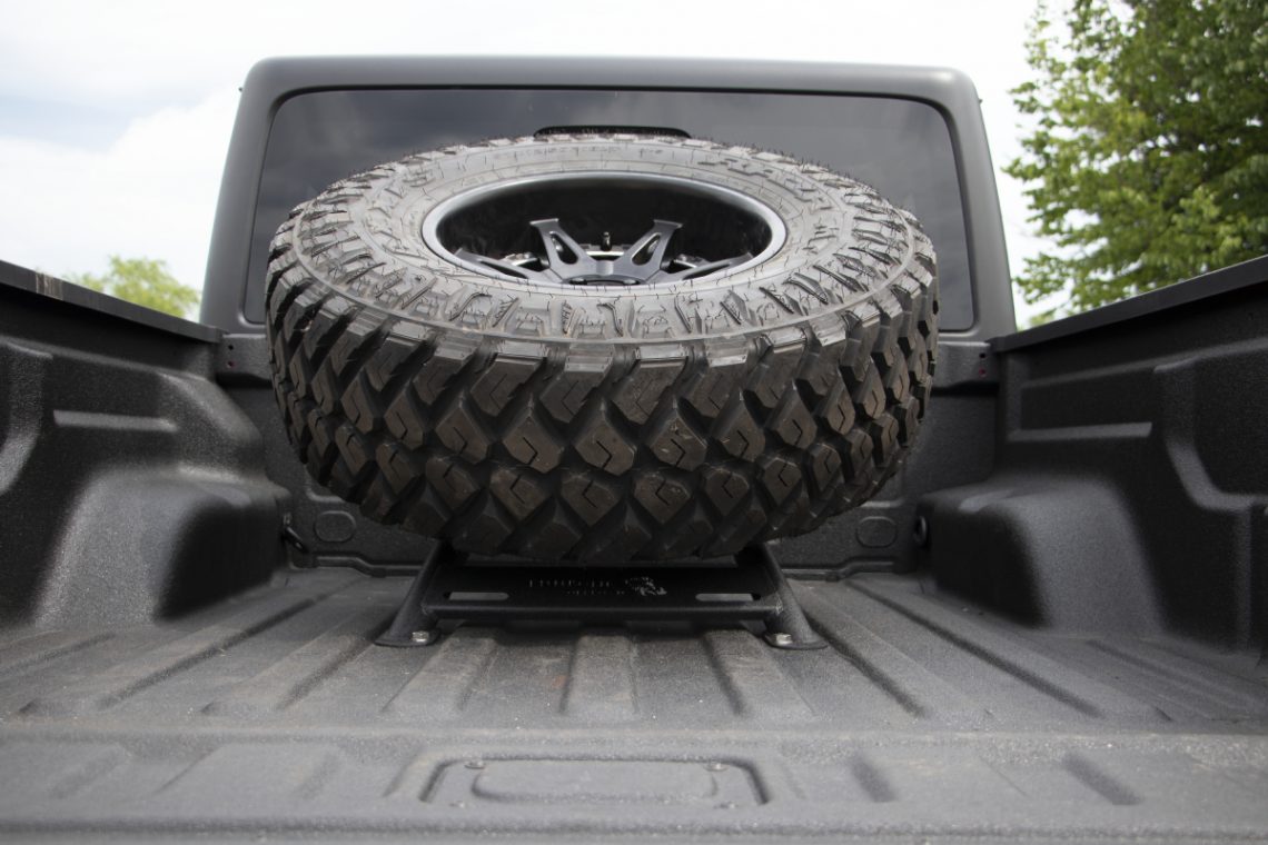 New Fishbone Offroad In-Bed Tire Carrier for 2020+ Jeep JT Gladiator ...