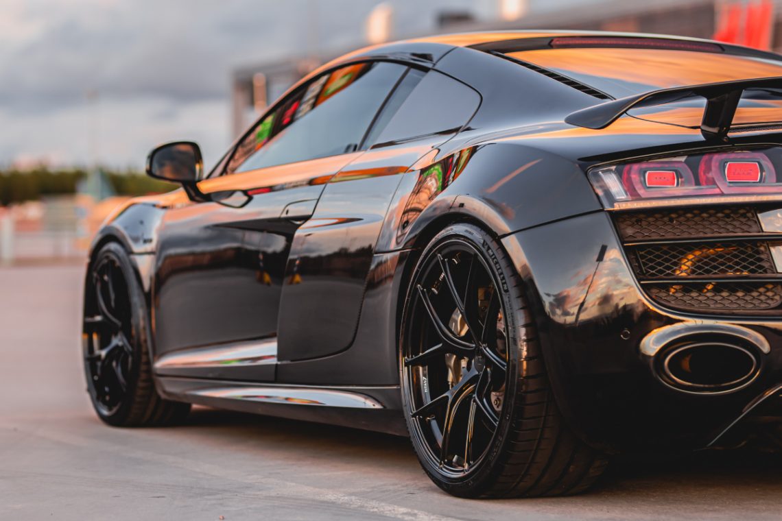 Customer Spotlight: Stunning Audi R8 V10 on Titan 7 T-S5 Wheels – Vivid ...