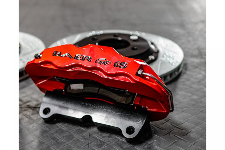 Video: 2020 Ford Raptor Gets Huge Brake Upgrade w/ Baer Extreme+ Kit ...