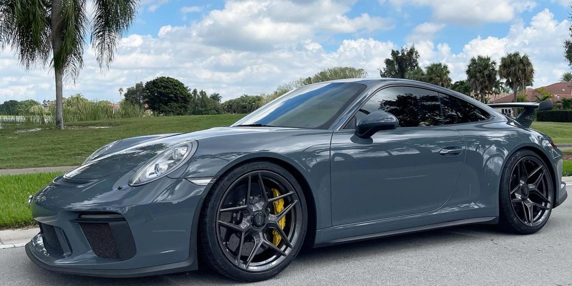 Graphite Blue Metallic Porsche 991.2 GT3 with VR Forged D04 Wheels in ...