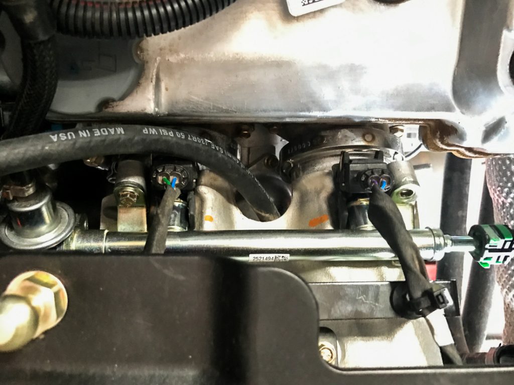 How to Install Injectors in a Polaris RZR XP Turbo - Vivid Racing News