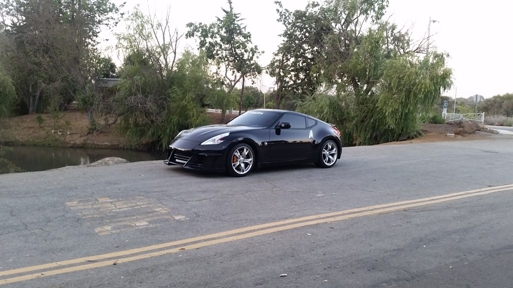 Customer Installs VeilSide Front Bumper on Nissan 370Z - Vivid Racing News