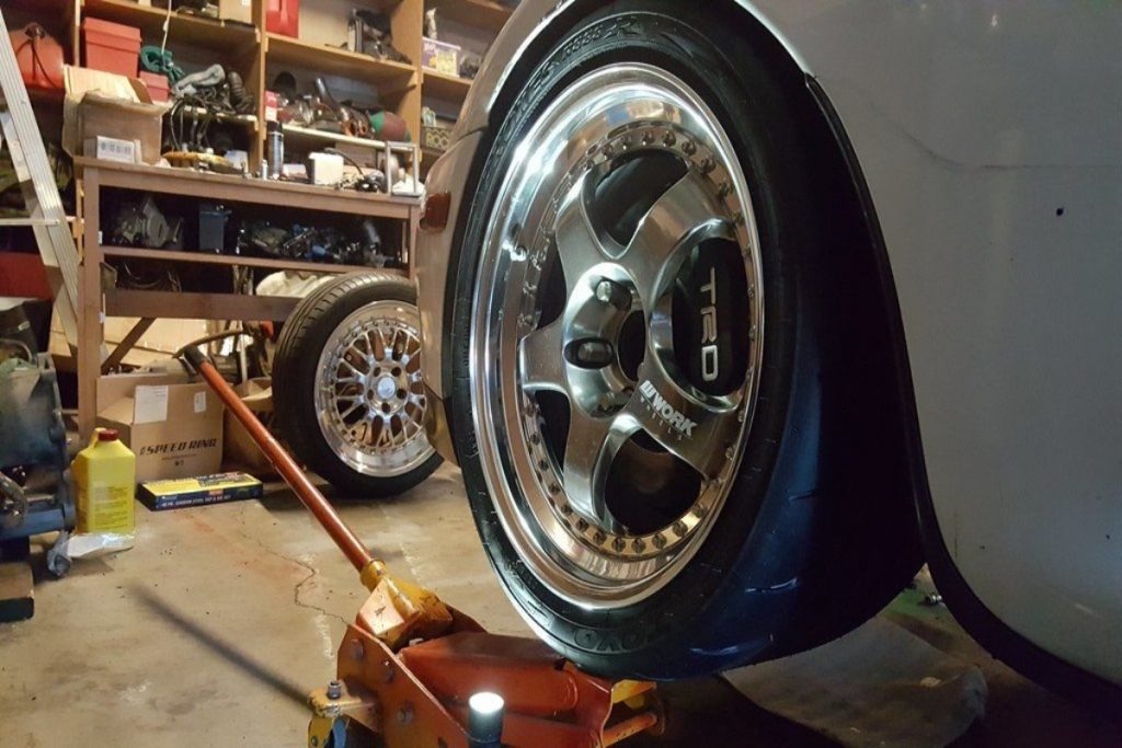 What Is Fender Rolling? Is It Right For Me? - Vivid Racing News