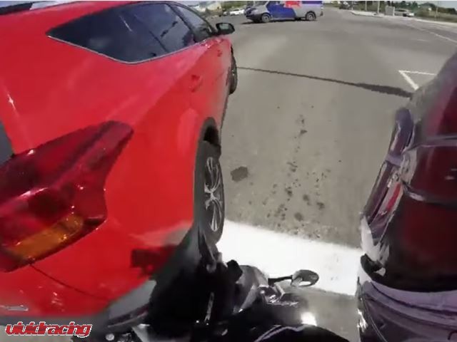 Maybe She Should Go Back To The Basics First! | Student Driver Fail ...