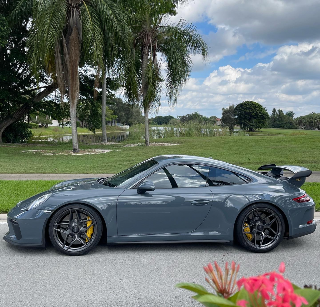 Graphite Blue Metallic Porsche 991.2 GT3 with VR Forged D04 Wheels in ...
