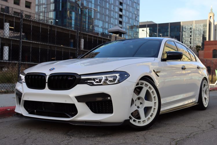 BMW M5 F90 White on White with VR Forged D12-R Wheels - Vivid Racing News